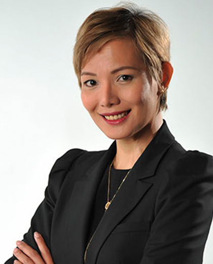 Filipina lawyer bags the first Woman Lawyer of the Year award | DivinaLaw