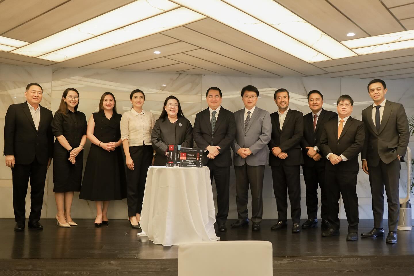 2025 Divina Compendious Bar Review Series launched | DivinaLaw